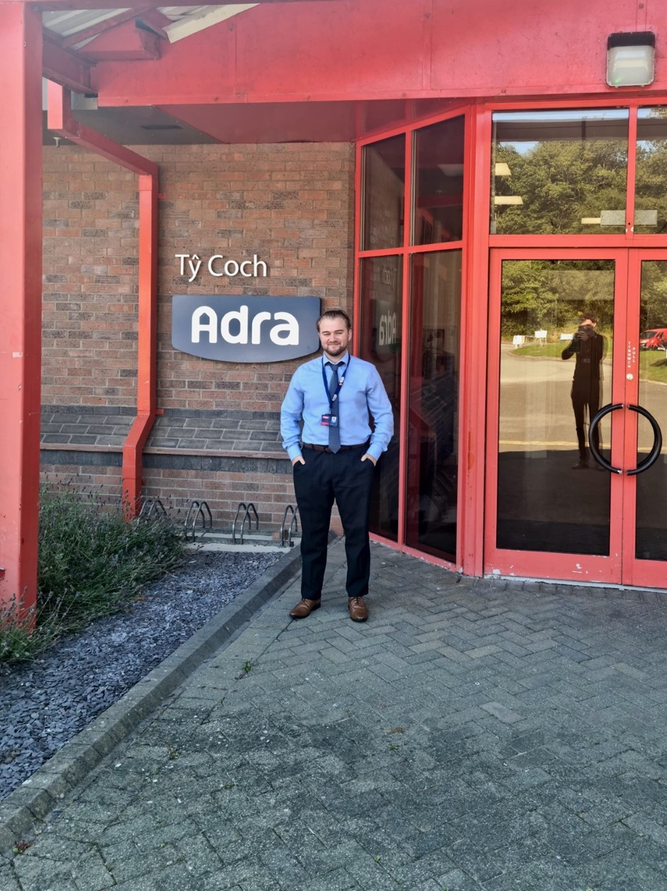 Two opportunities for two brothers - Adra Community Website